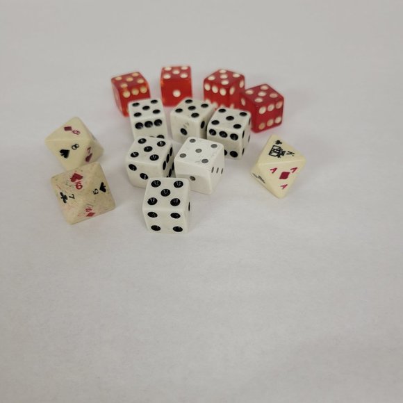 BAKELITE DICE ANTIQUE | Games | Antique And Rare Bakelite Dice Mix Lot ...